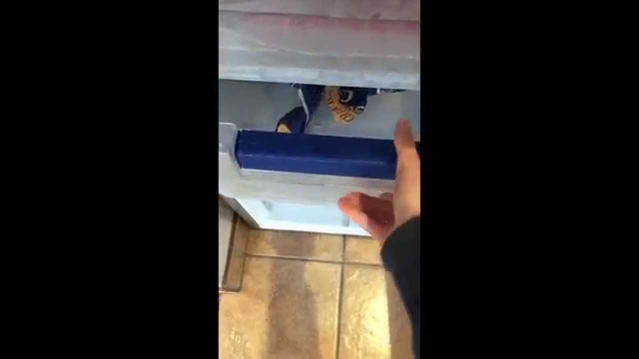 Hotpoint RFAA52S First Edition Fridge Freezer Review - YouTube