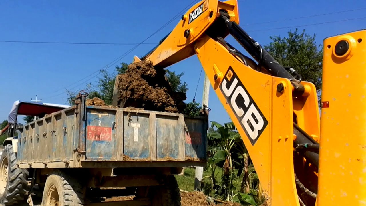 Amazing!!!JCB Backhoe Machine Loading Soil in Tractor For Making New ...