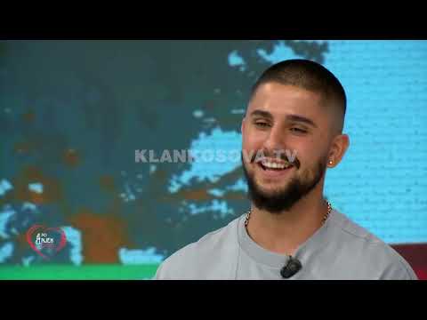 Çfarë do të bënit nëse në lagjen tuaj hapet një ‘strip club’, përgjigjen burrat