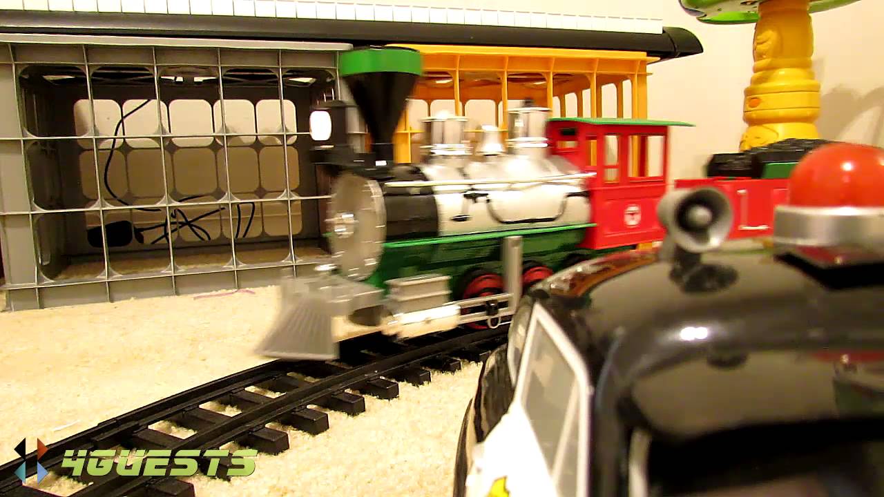 Texaco Steam Model Train (Battery Operated) - YouTube