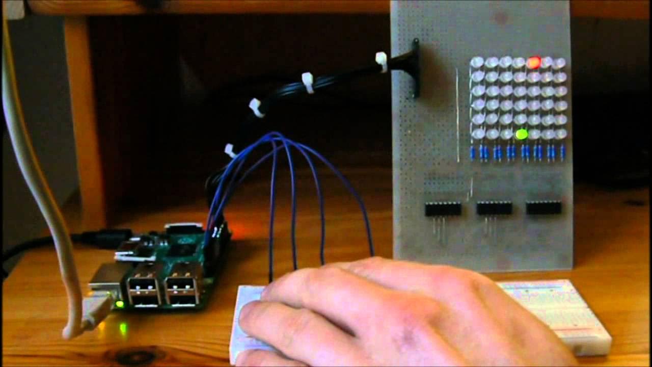 4-Gewinnt auf LED-Matrix mit Raspberry Pi - YouTube