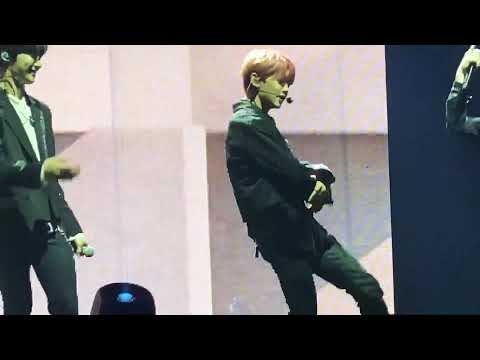 Felix doing the Renegade Tik Tok Dance At District 9 Unlock Tour in Miami