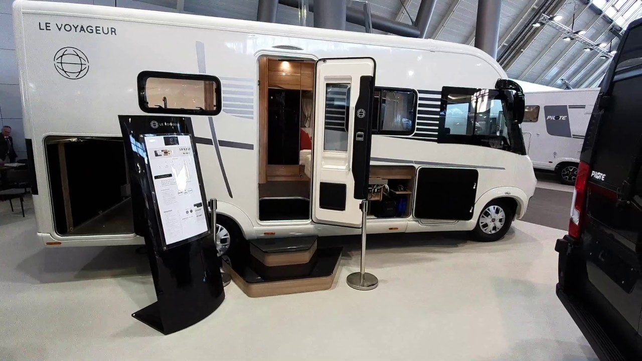 Unusual luxury French motorhome : Le Voyager LV 6 8LF - YouTube