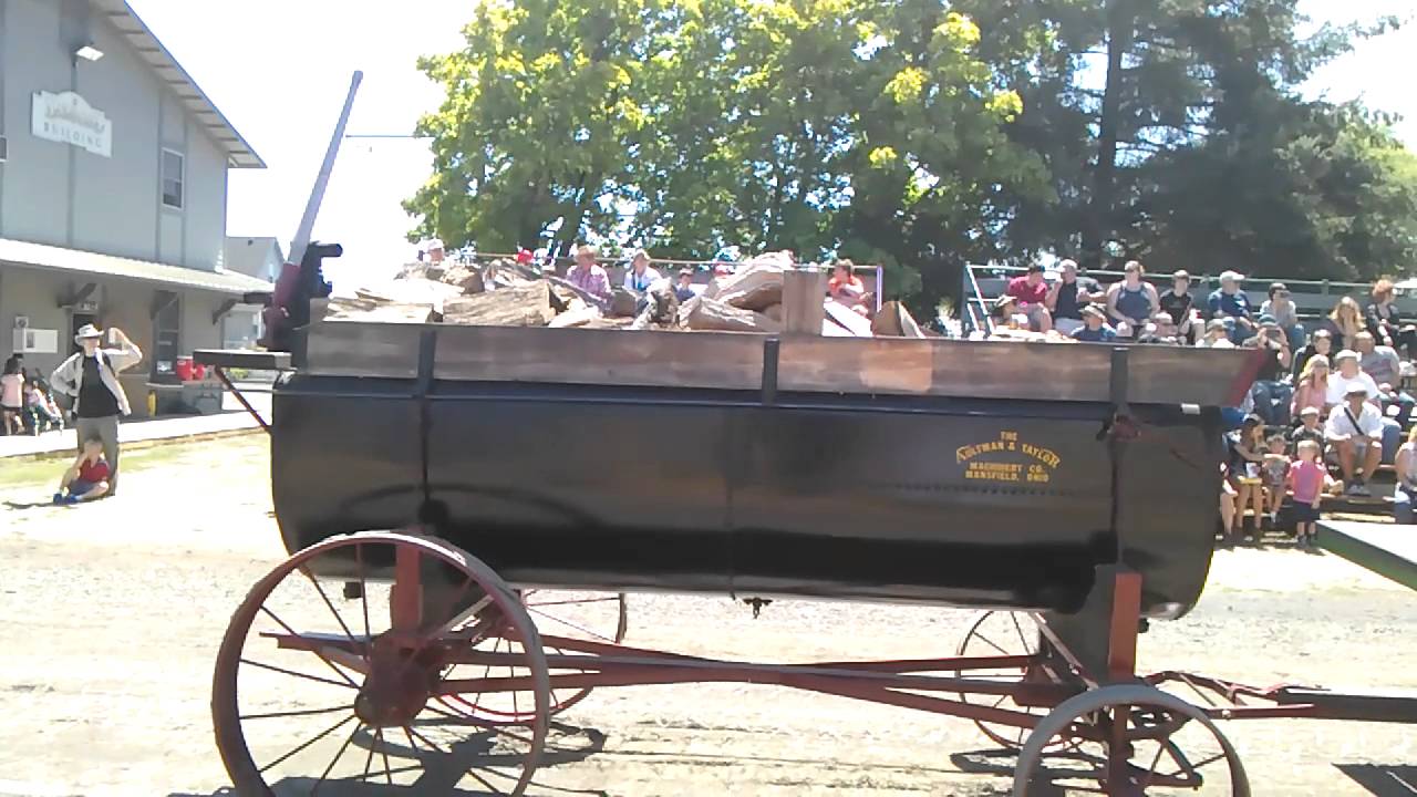 Steam powered farm tractors at Powerland - YouTube