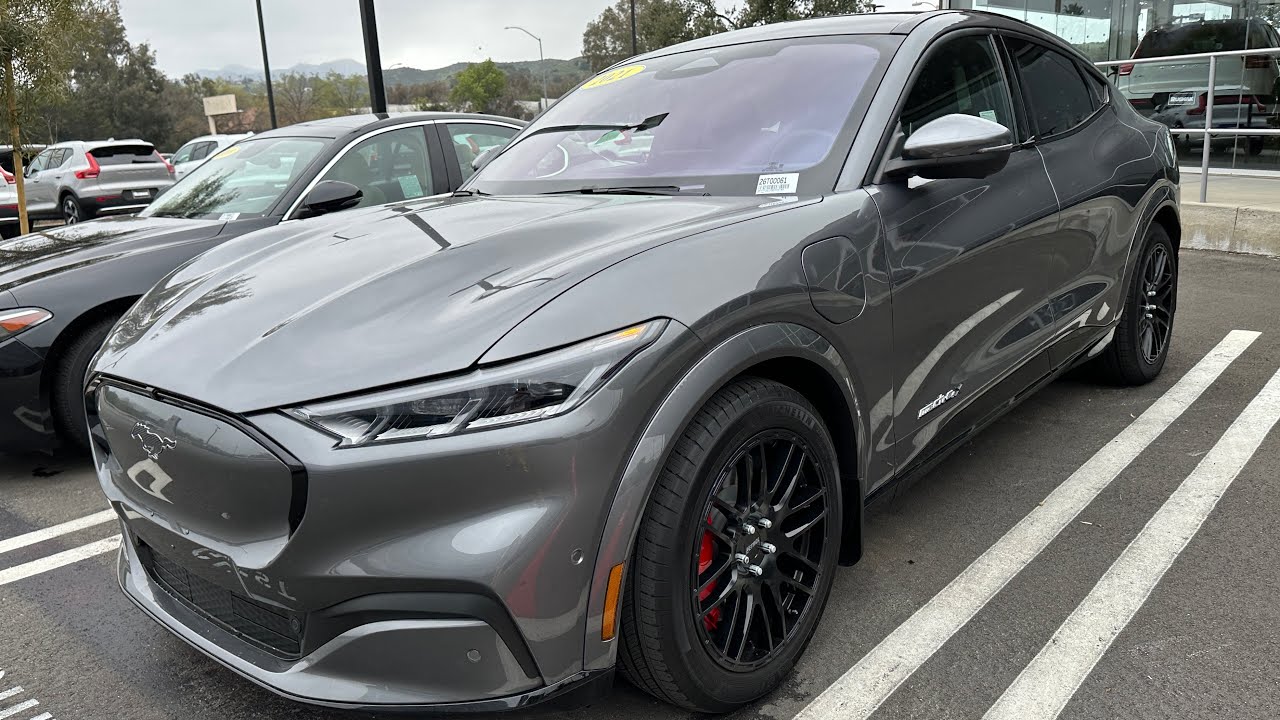 2021 Ford Mustang Mach-E First Edition Walkaround and Horn - YouTube