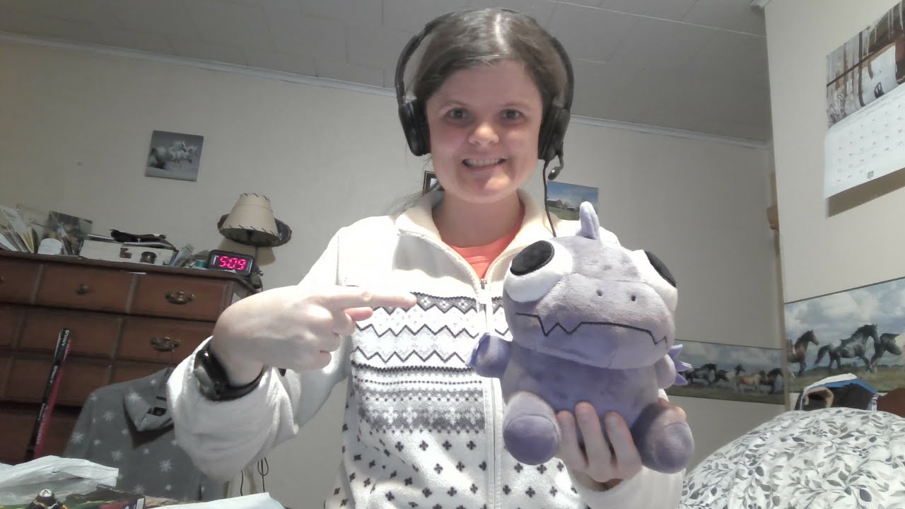 Goji The Man In The Suit Godzilla Analog Horror Makeship unboxing - YouTube