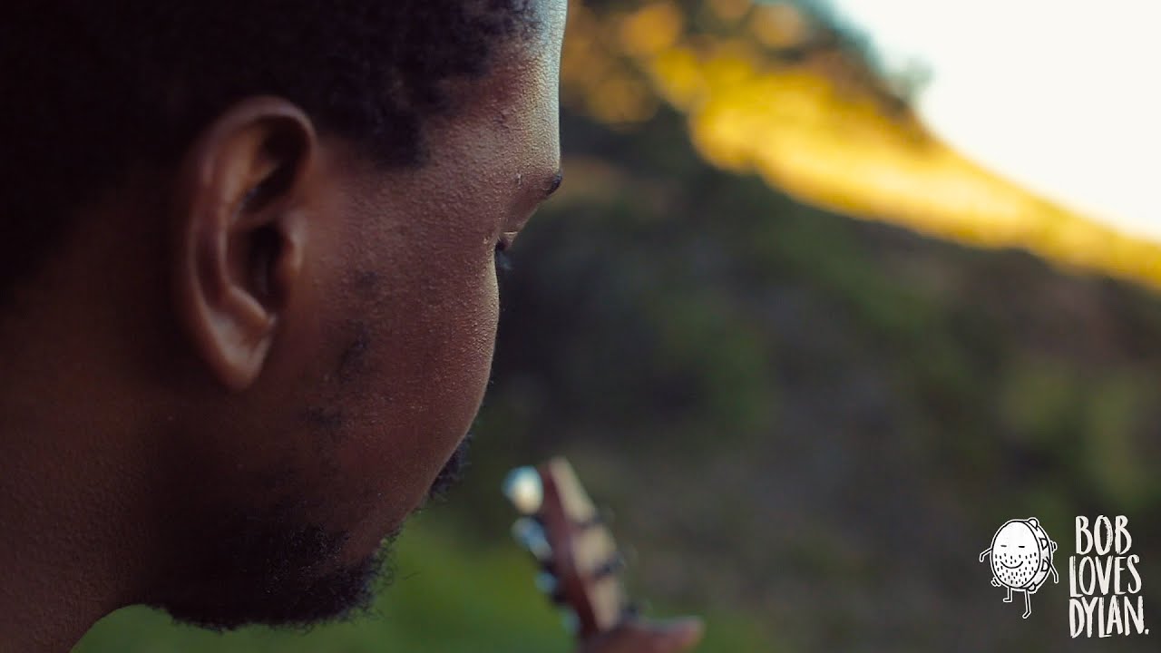 Majozi performs Darling - Live from Tafelberg Road - YouTube