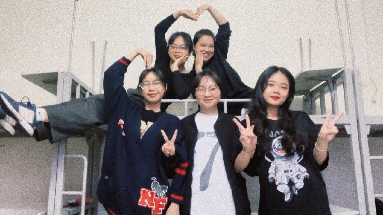 25 ngày trong 6 phút 49 giây - YouTube