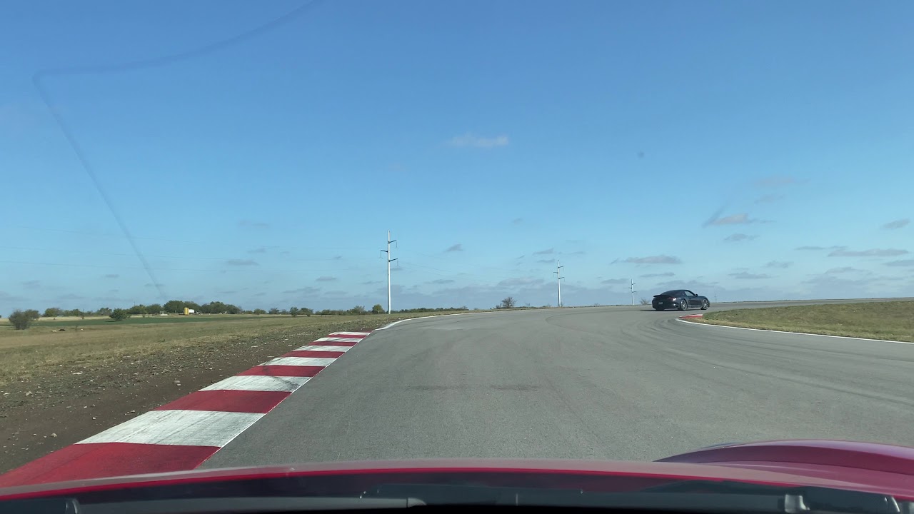 Eagles Canyon Raceway in Porsche GT4 (981) - 2.7 mile full course ...