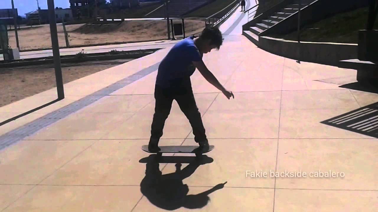 16 flatground tricks camilo nuñez - YouTube