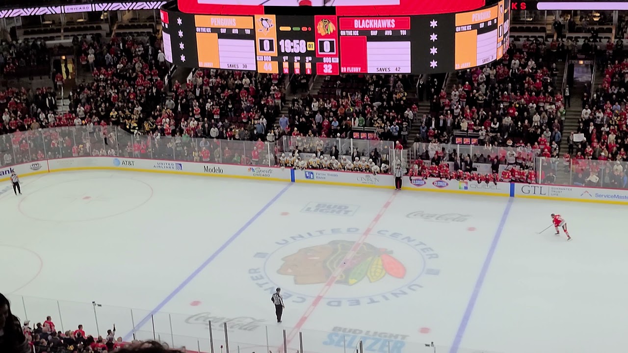 Jonathan Toews Shootout Goal Chicago Blackhawks vs. Pittsburgh Penguins ...