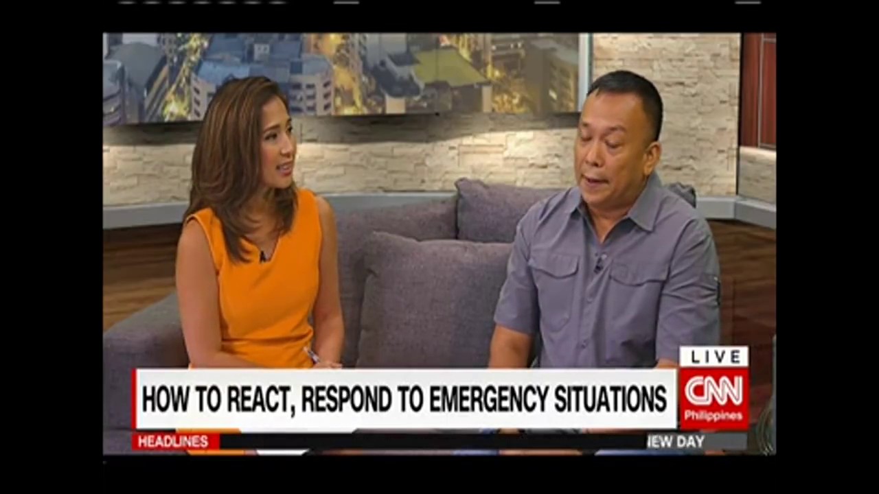 How to react, respond to emergency situations - YouTube