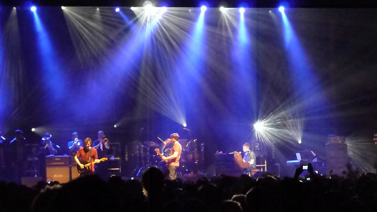 Sing - Blur - YouTube