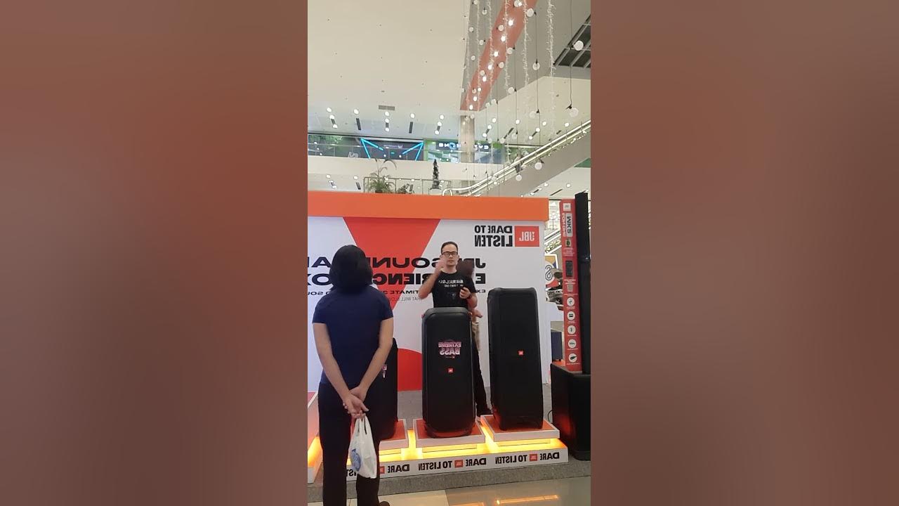 JBL Roadshow | Leader of the Band - YouTube