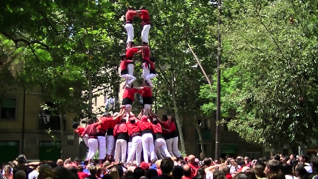 Castellers de Barcelona: id 2d8f Raval 15/07/2012 - YouTube