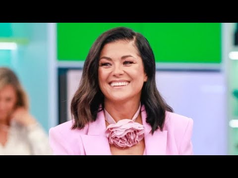 Katarzyna Cichopek dumnie eksponuje piersi na planie „Halo tu Polsat”! Skutecznie przyćmiła pozostał