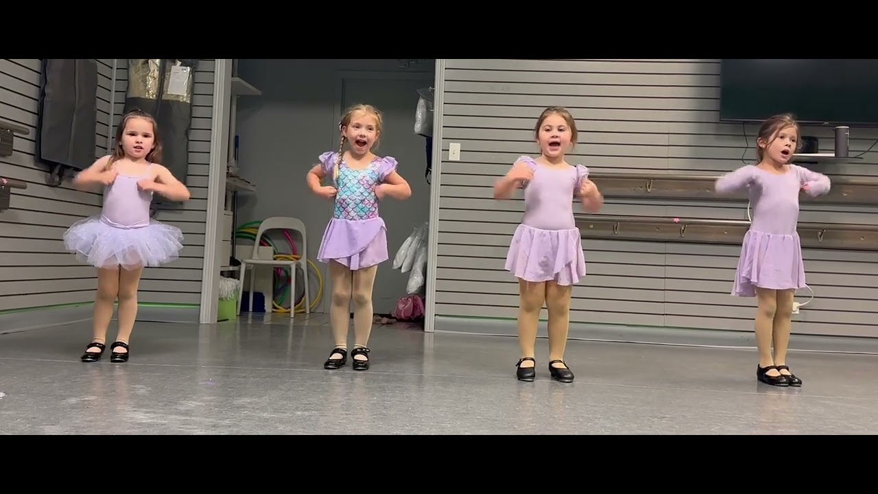 Turkey Dance #Thanksgiving #kenziedriscoll #3yearsold #tap - YouTube