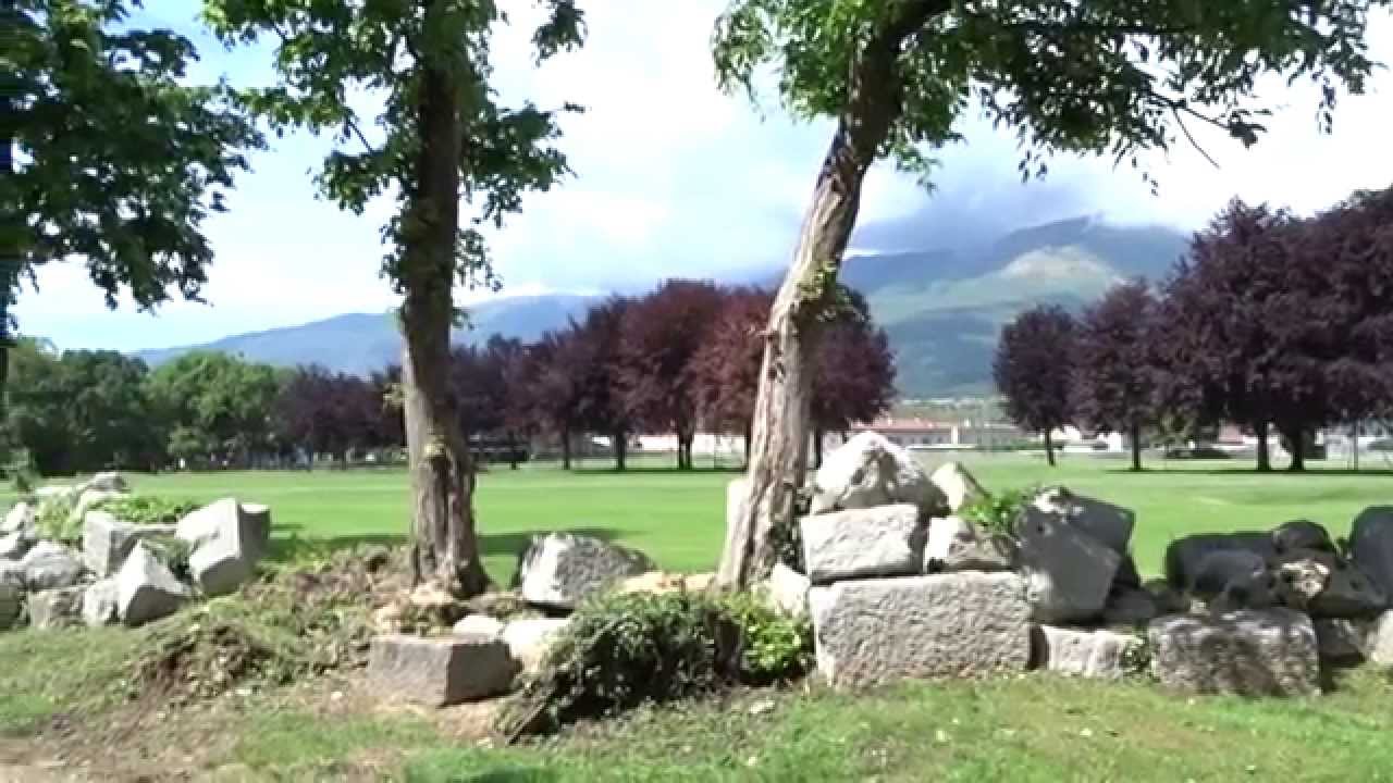18 holes together with Irene on Castel d'Aviano Golf Course - YouTube