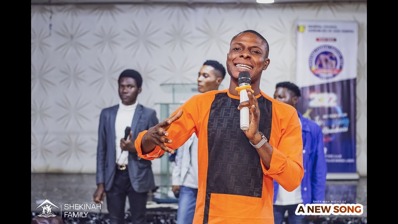 Samuel Cephas ministering at Shekinah Night of A New Song - YouTube