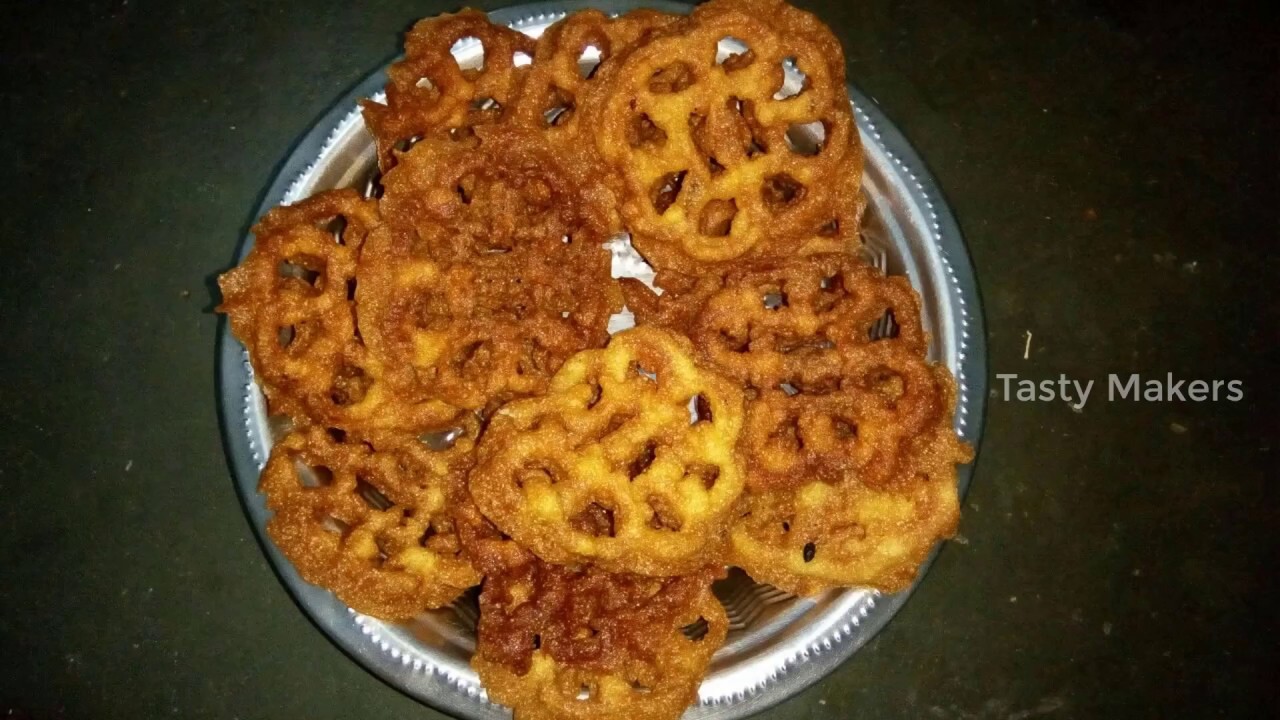 How to Make Challa Guttulu | గులాబీ పువ్వులు | చల్ల గుత్తులు | Tasty ...