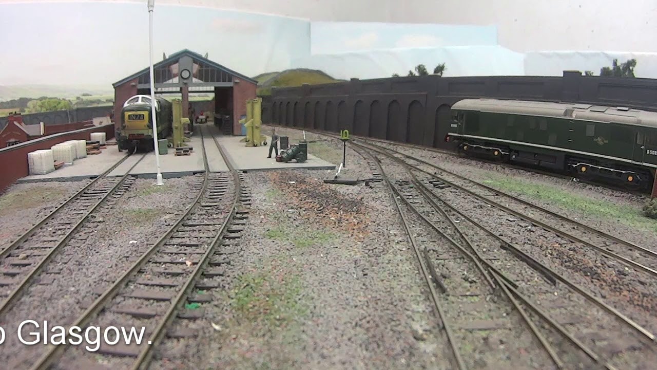 Suttons Class 24 on the Condor Freight - YouTube