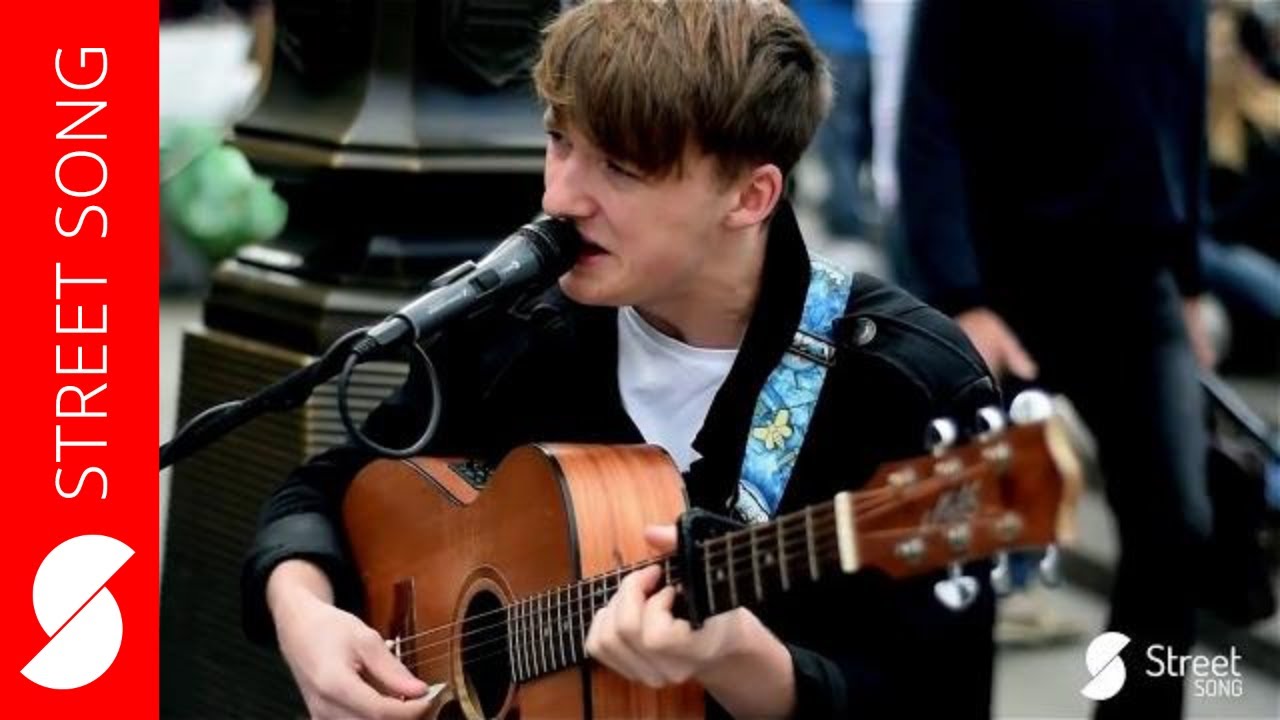 Coldplay | Yellow (cover) by Murdo Mitchell .. Street Song - YouTube