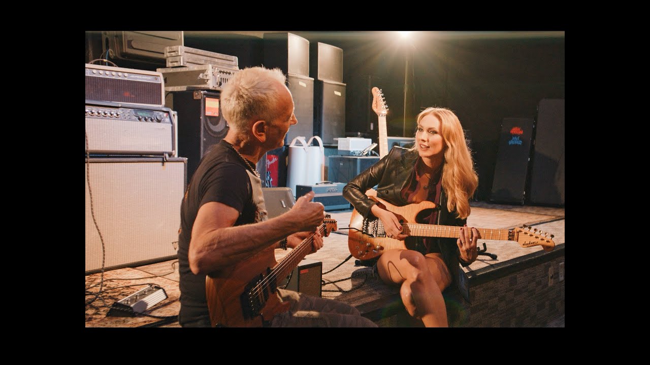 DEF LEPPARD'S PHIL COLLEN SHOWS ME HIS FIRST EVER GUITAR - YouTube