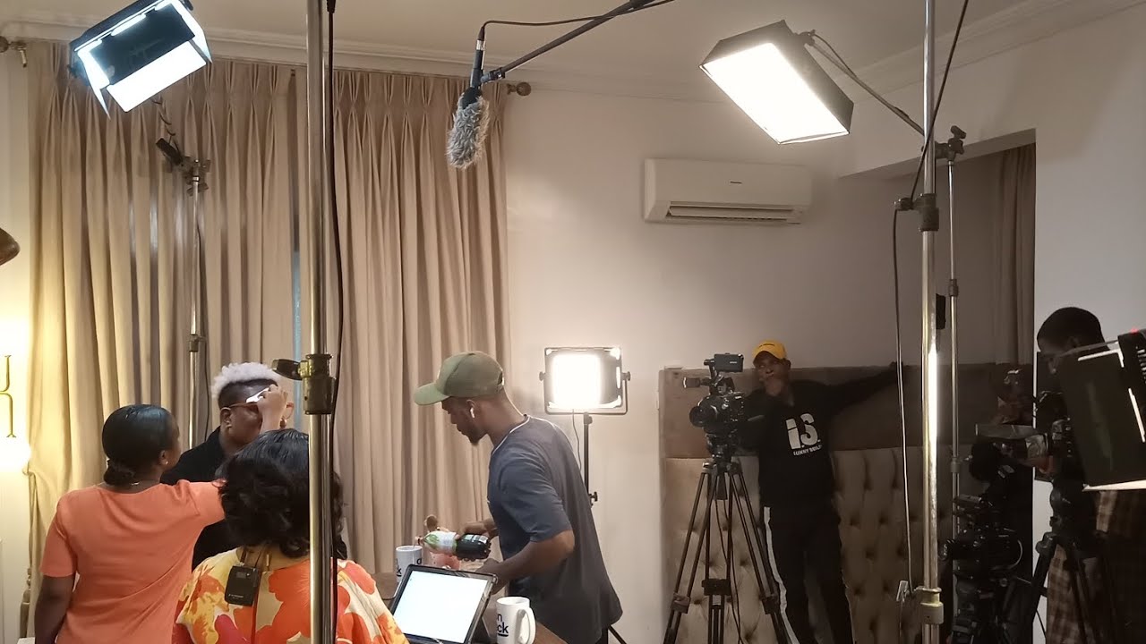 HOW TO FILM A TALK SHOW, BEHIND THE SCENES. - YouTube