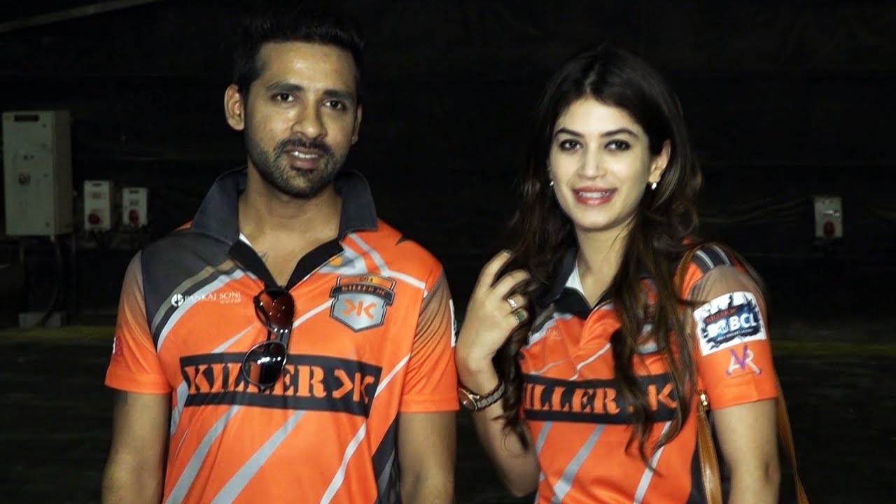 Puneesh And Bandagi At BCL 2018 Photoshoot | Box Cricket League - YouTube