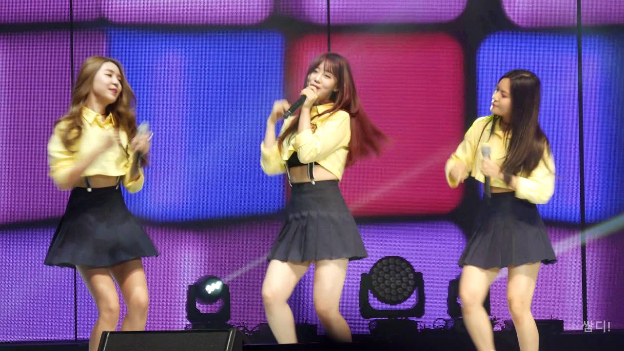[4K] 20160528 베리굿 (Berry Good) 'Gee' 와팝 공연 - YouTube