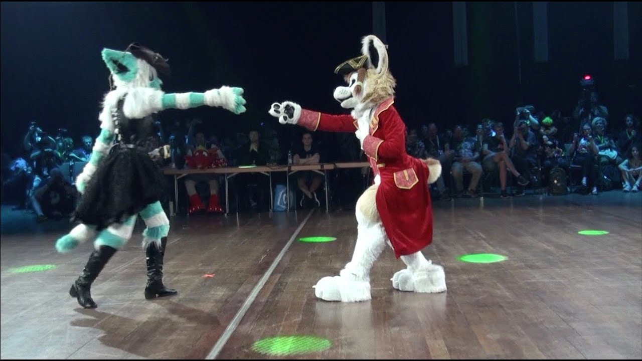 Seikan & Yoka - Eurofurence 26 (2022) Enter the Arena Fursuit Dance ...