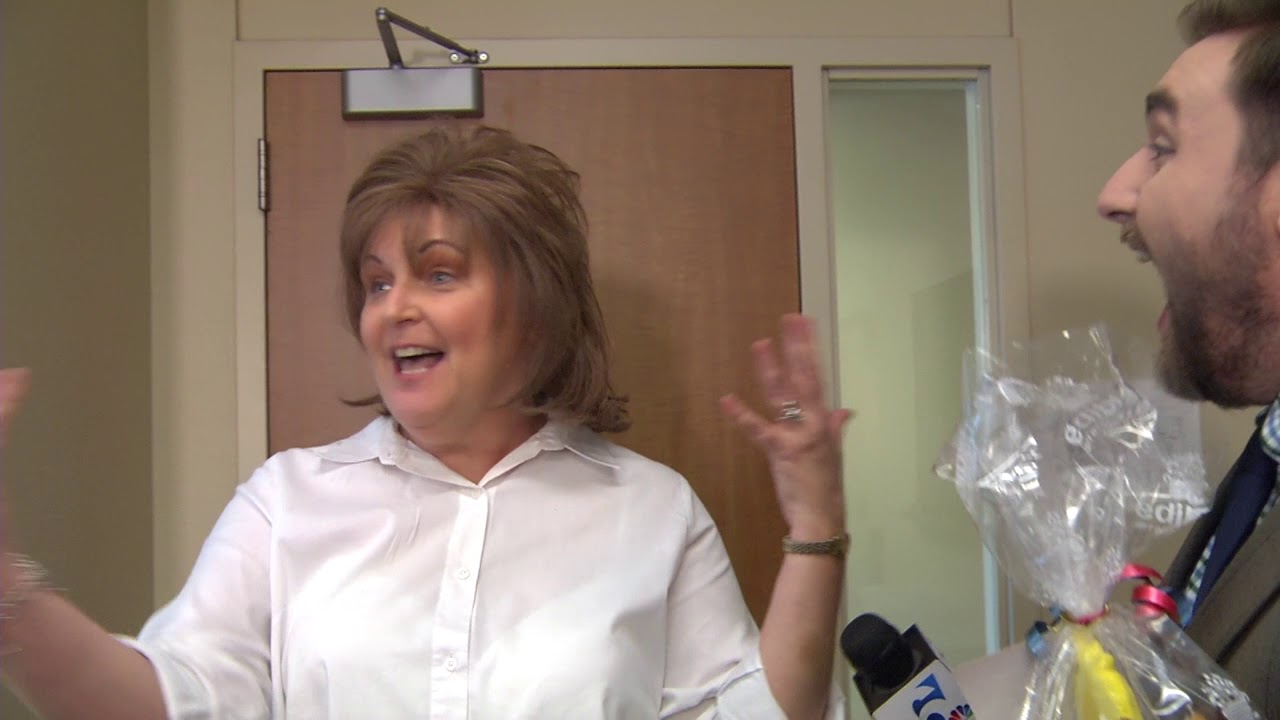 RAW: Stephen Adams surprises Outstanding Educator Pat Aslin | KCEN-TV ...