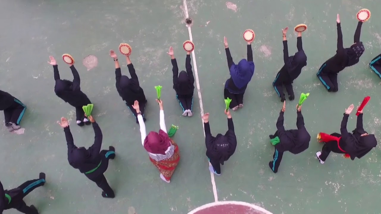 MAN 1 TANGSEL "TARI MARHABAN GLADI" - YouTube
