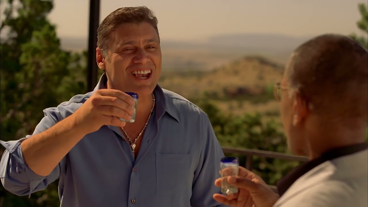 Zafiro Añejo | Toxic Love - YouTube