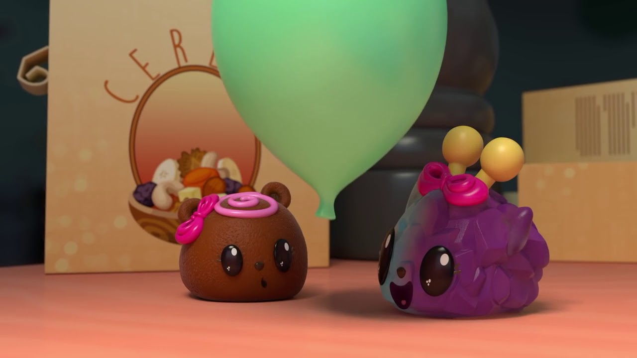 Num Noms Snackables Webisode #16 Courtney Candy Serves Up Trouble - YouTube