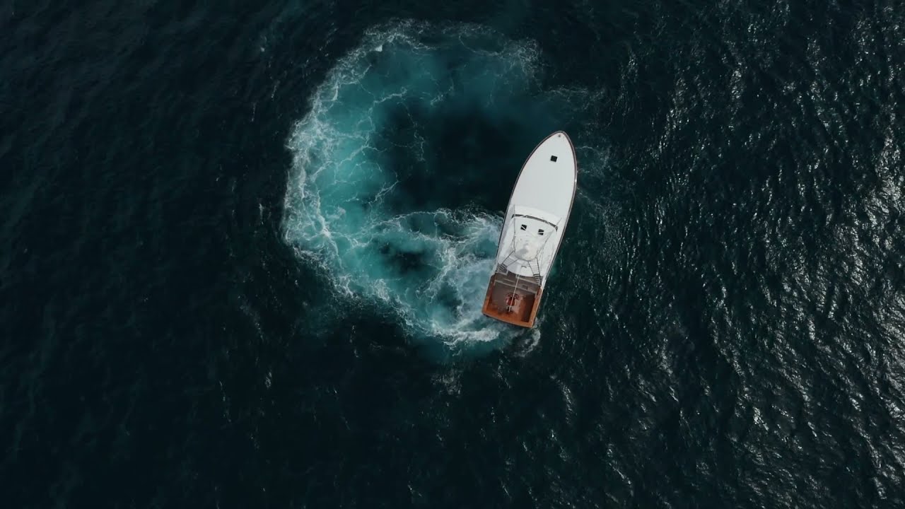 57' Jim Smith Express "Reel Estate" - YouTube