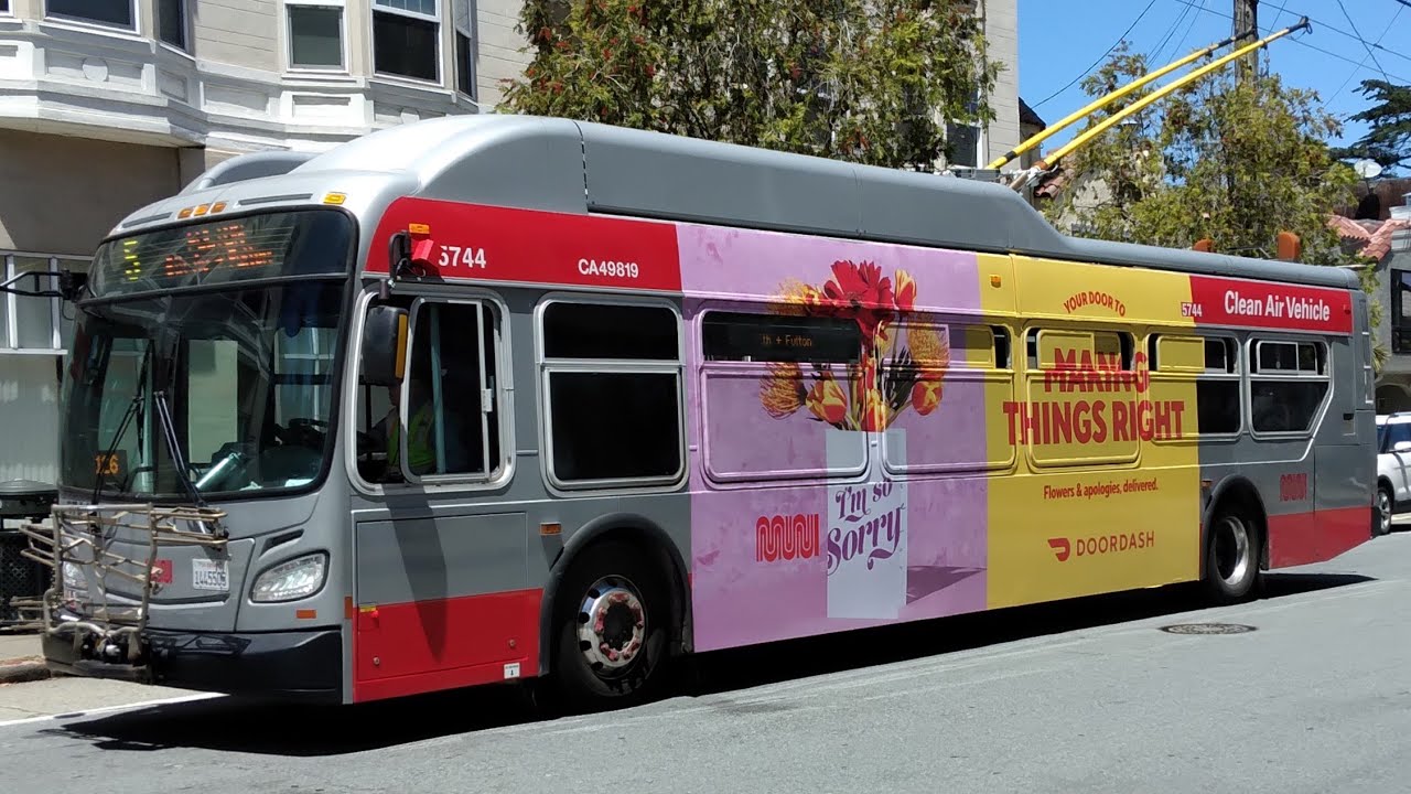 Rare: SF Muni 2018 New Flyer XT40 #5744 on Route 5 Fulton at 8th Ave ...