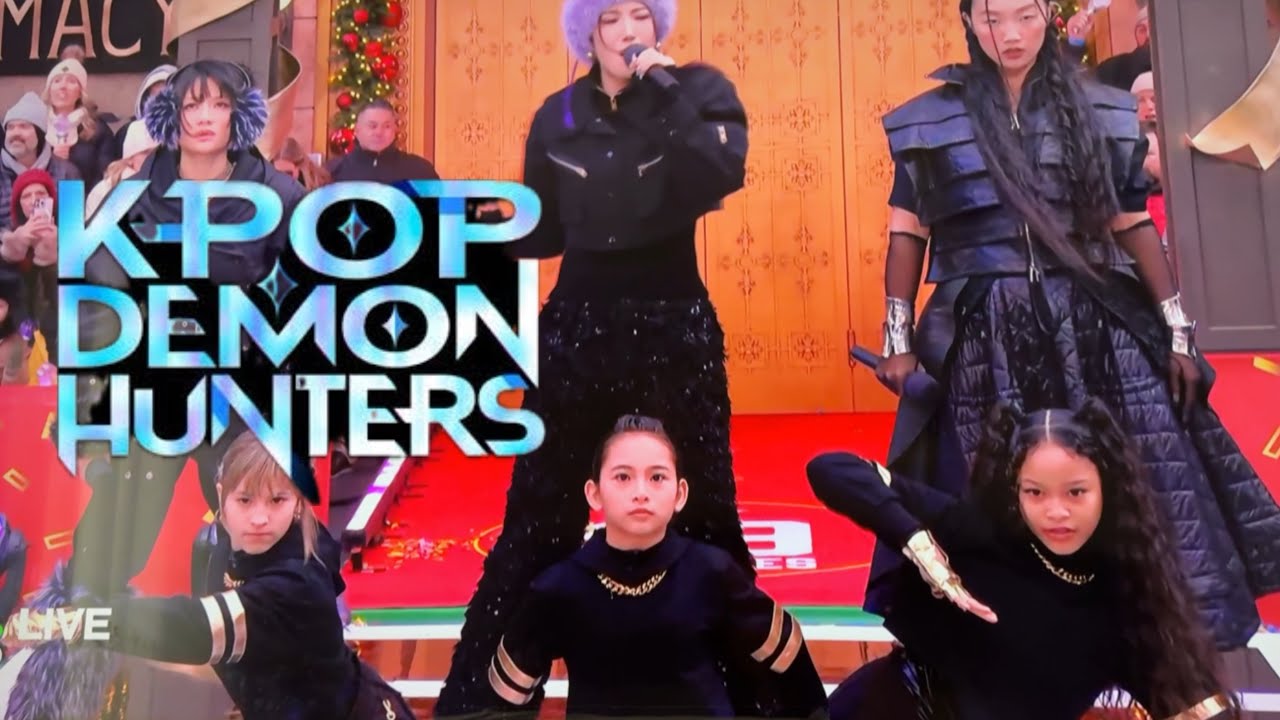 K-pop demon hunters Macys thanksgiving day parade performance. Huntrix ...