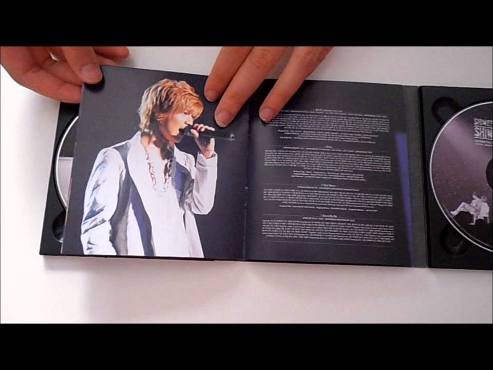 SHINee - The First Concert SHINee World [Album Unboxing] - YouTube