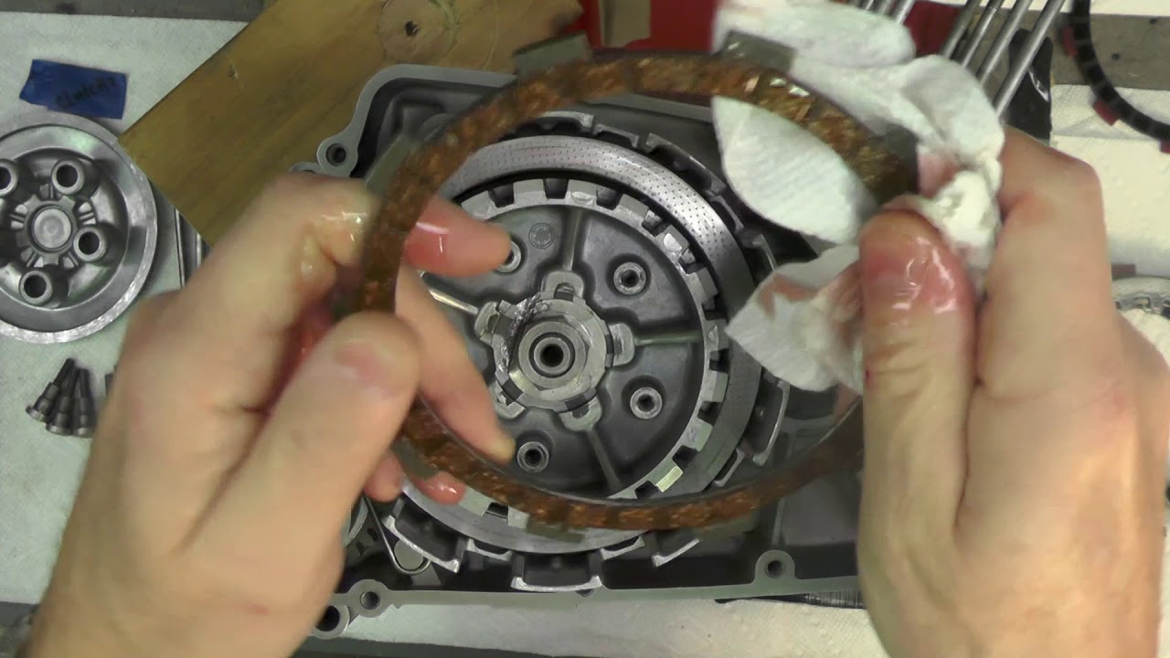 Yamaha YL1, Installing the Clutch Plates --- Video #88 - YouTube