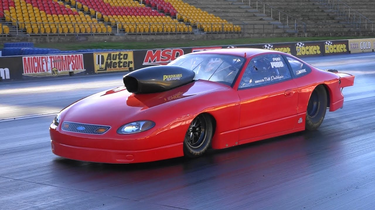 BILL PERDIKARIS PRO STOCK FORD ESCORT TESTING - YouTube