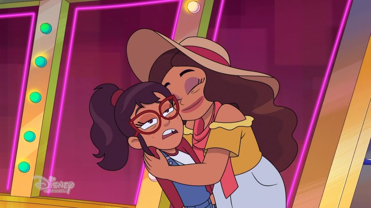 Hailey's On It! - The Beginning of the Friend EXCLUSIVE CLIP #3 - YouTube