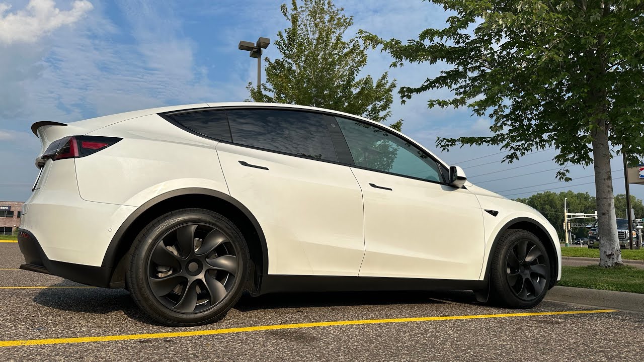 New Tesla Model Y HubCaps turbines - YouTube