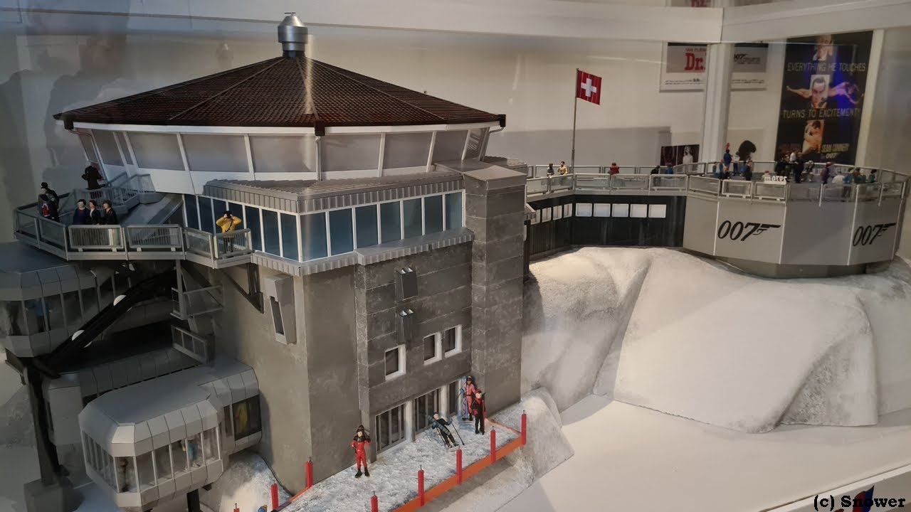 Schilthorn Piz Gloria 007 James Bond - YouTube