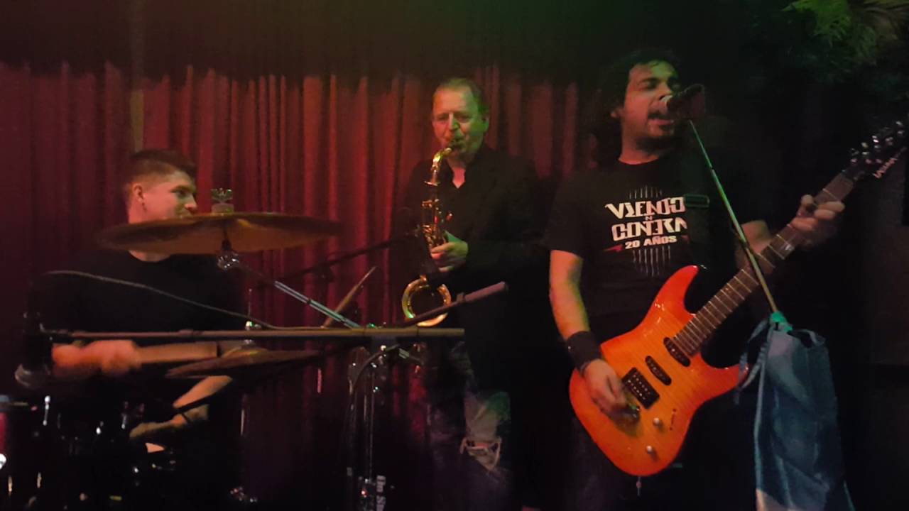 Viento en Contra en Chicago - YouTube
