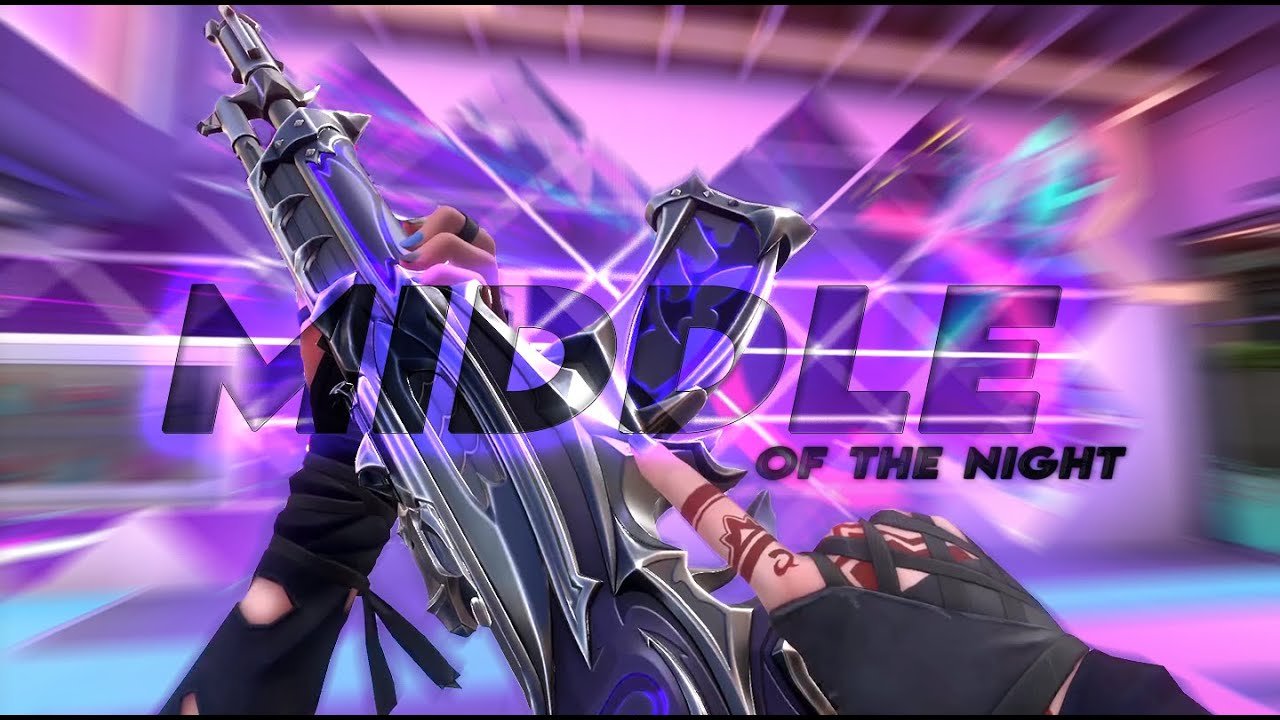 Middle of the Night 🌙 (Valorant Montage) - YouTube