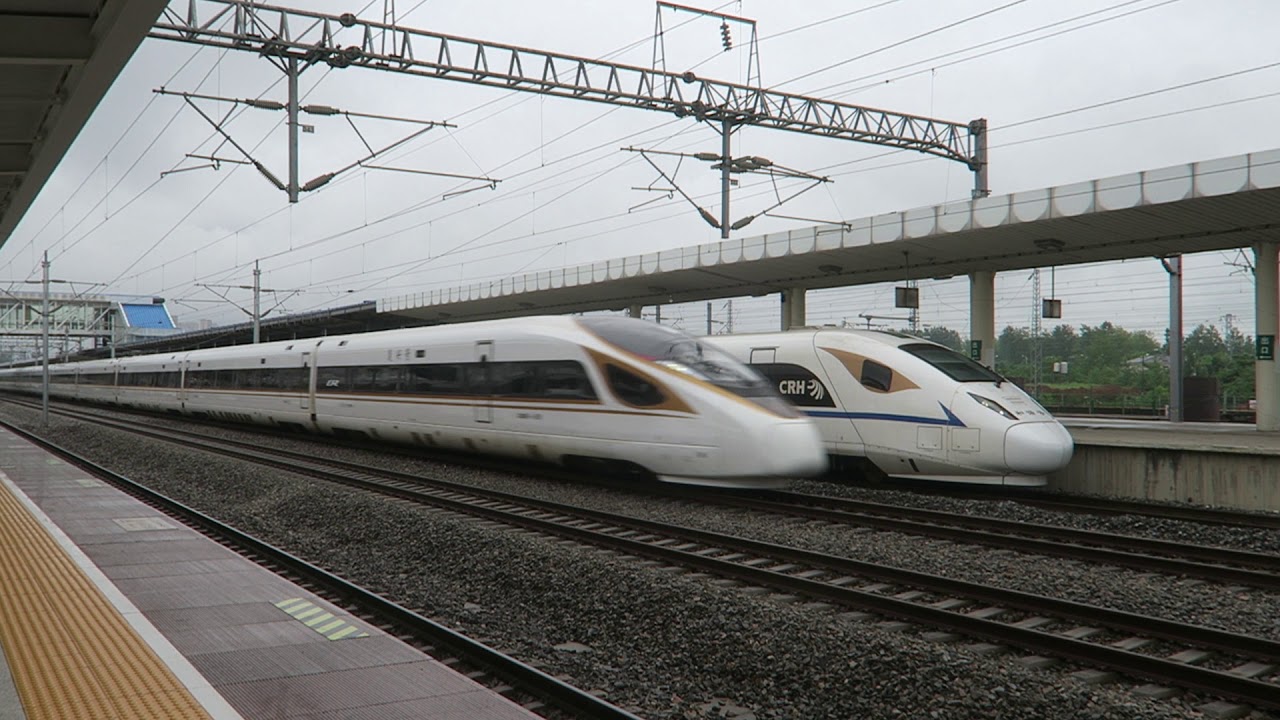 CR400BF-A, China High Speed Railway 中國复兴号高鐵 (G598/9上海虹桥到汉口, Shanghai to ...