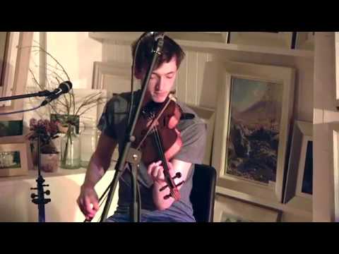 Great Scottish music performance by Charlie Grey and Luc McNally in ...