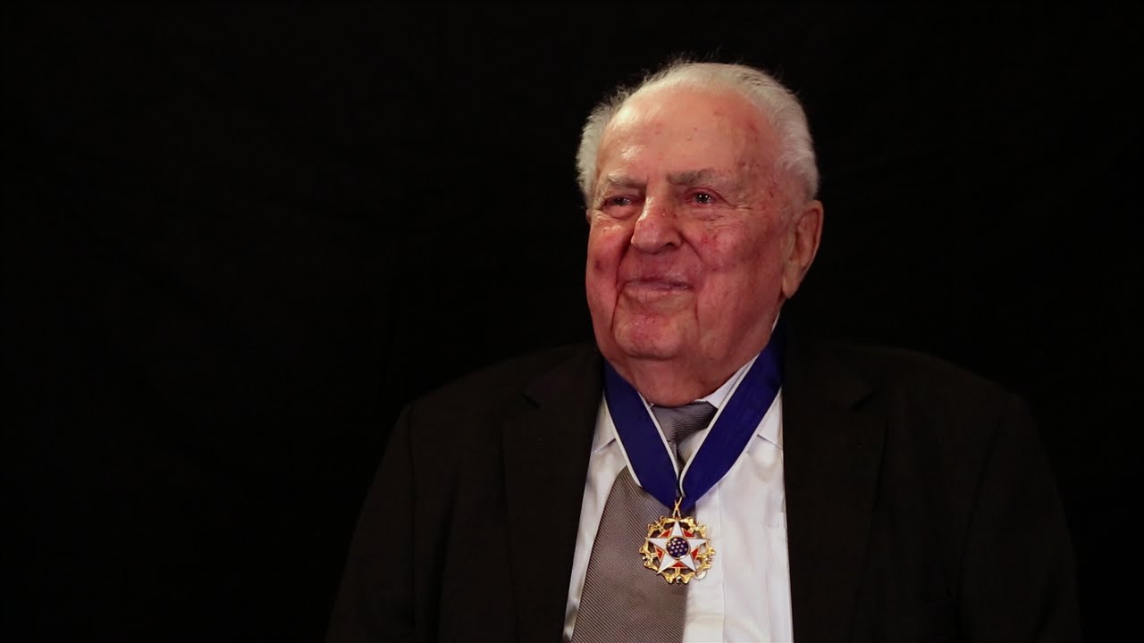 Presidential Medal of Freedom Recipient - Abner Mikva - YouTube