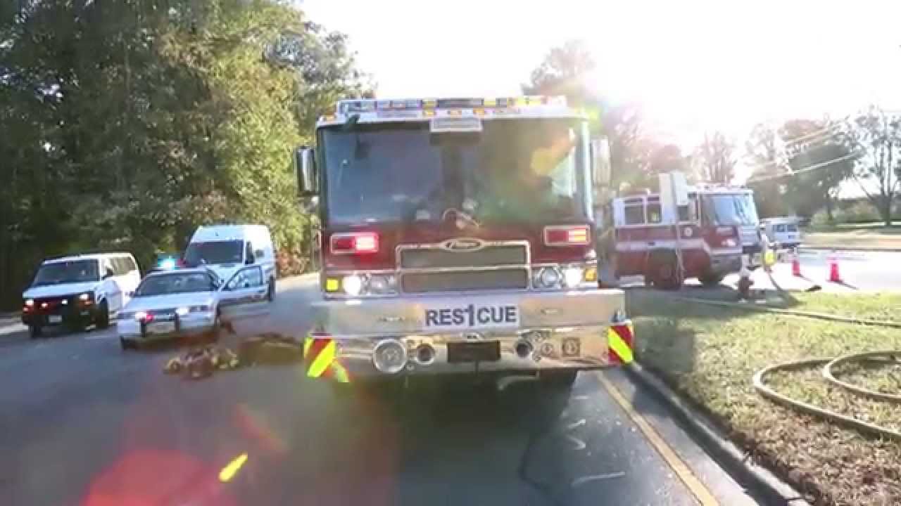 General Booth Blvd. Accident Involving HRT Bus - YouTube